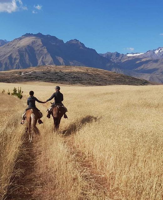 Horseback Riding Weekend Getaways | Horse Tours Club