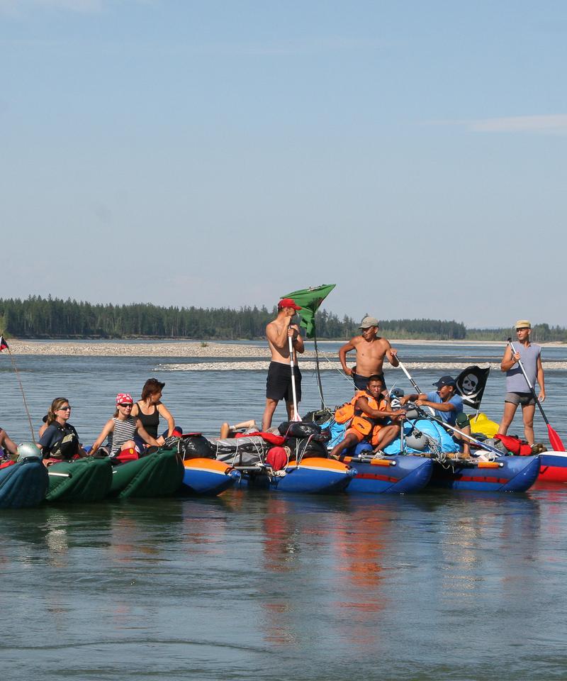 Rafting and fishing on the rivers of Yakutia | Big Country Travel
